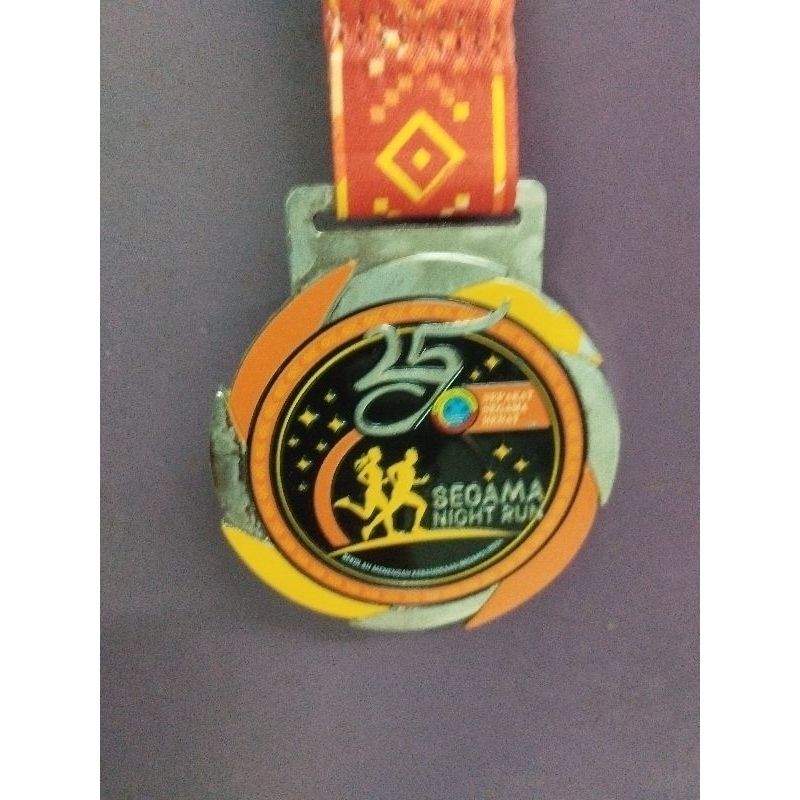 SEGAMA NIGHT RUN EVENT MEDAL | Shopee Malaysia