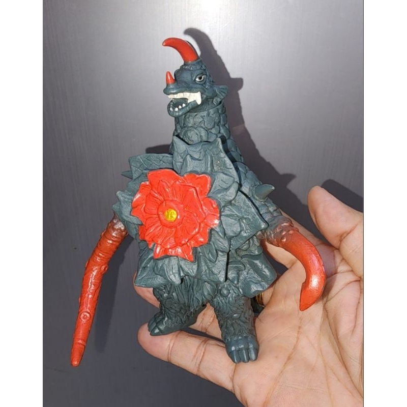 Bandai Ultraman Ultra Monster Kaiju Astromons sofubi 5.5 spark doll ...