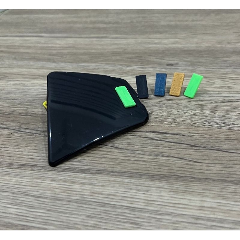 CLIP SIDE COVER ARC DISCOVERY HELMET (CLIP ONLY) | Shopee Malaysia