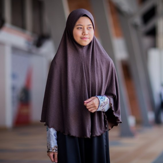WERDA - Salwani Ironless & Plain Solat Ready Hazel Brown & Hot Gray ...