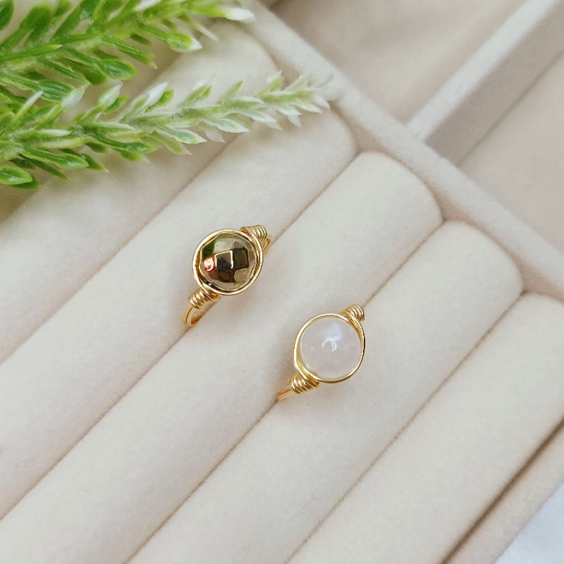 Cincin Kristal Suasa 14K Gold Plated Pyrite Moonstone Crystal Ring ...