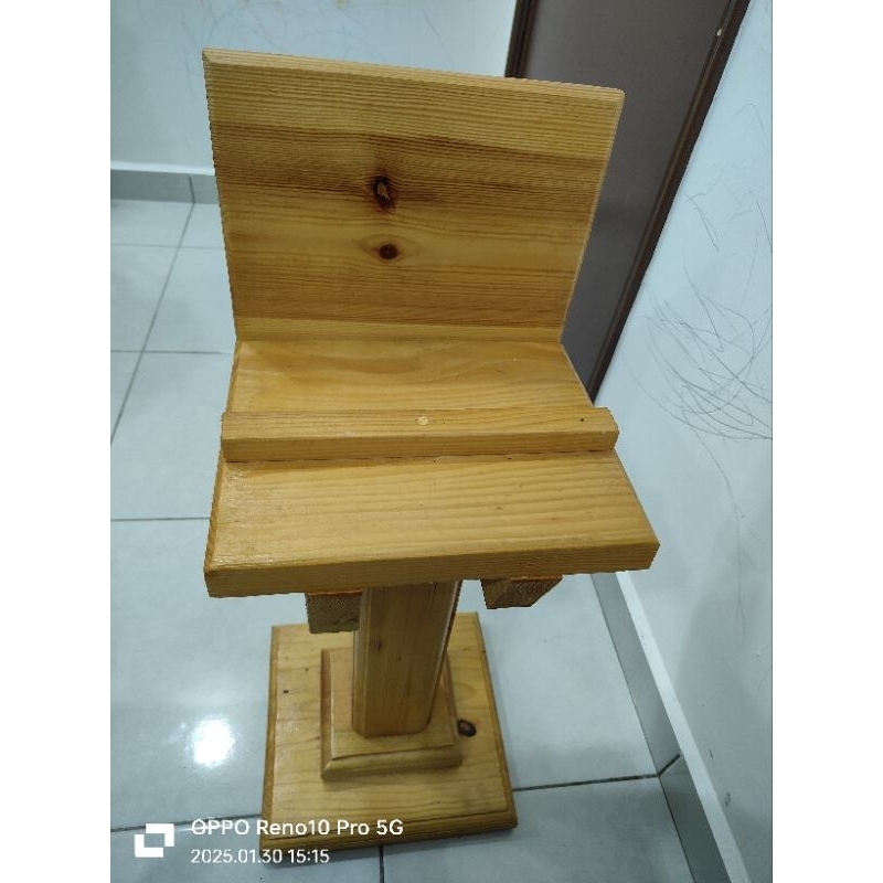 RAK REHAL KAYU TINGGI UNTUK BACAAN AL QURAN DAN BUKU | Shopee Malaysia