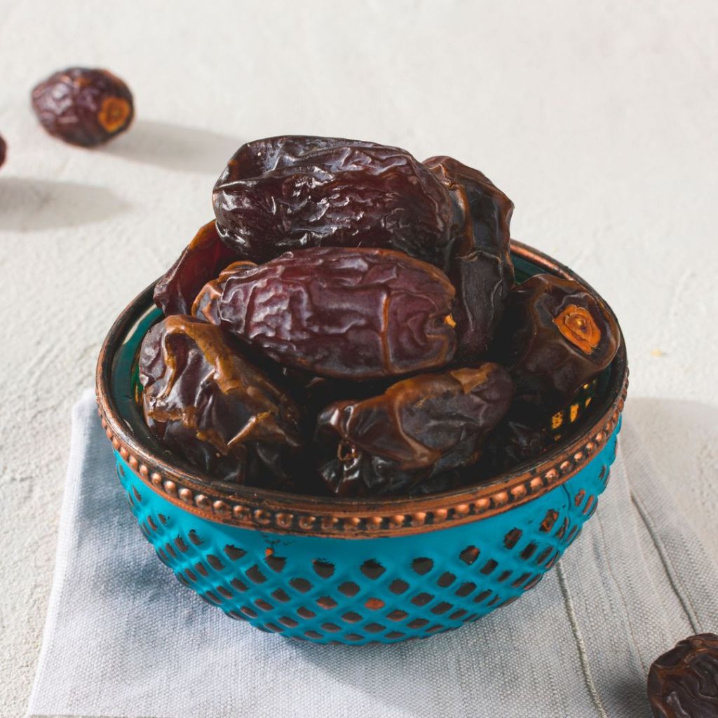 Top Quality Safawi Jambu 250g Dates Soft Sweet and Delicious | Shopee ...