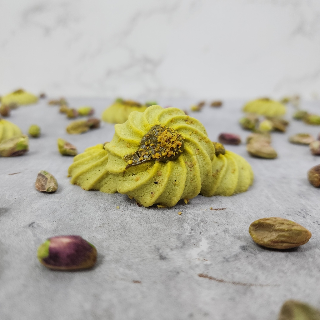 Pistachio Semperit - Kuih Raya 2025 By Dreamy Makmur | Shopee Malaysia