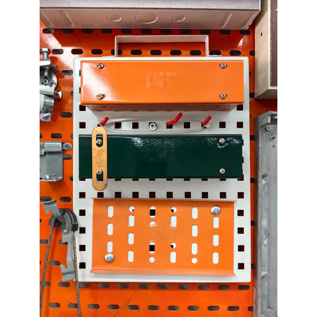 METAL TRUNKING 2x2, 2x3, 2x4 ORANGE 0.4MM THICKNESS 8ft | Shopee Malaysia