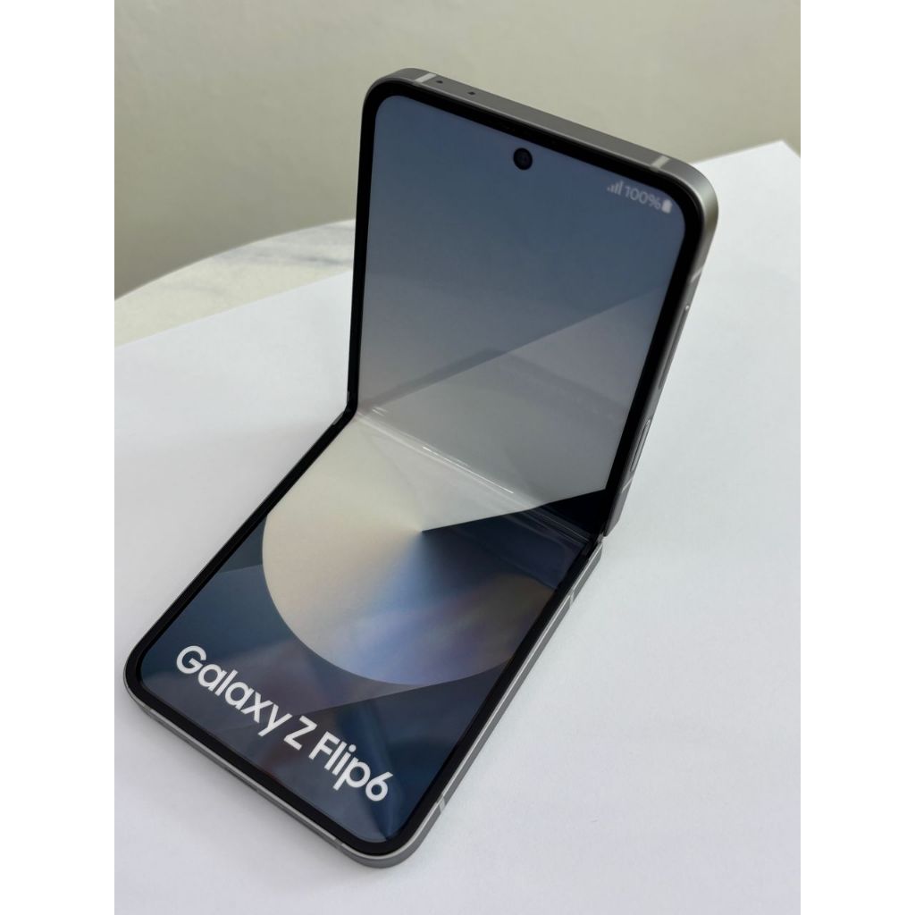SAMSUNG GALAXY Z FLIP6 1:1 Dummy Phone (Palsu/fake) display only ...