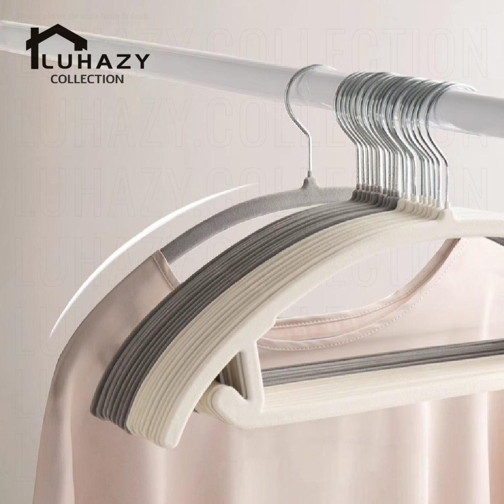 50PCS Premium Curved Velvet Hanger Non-slip Hanger Baju Penyangkut Baju ...