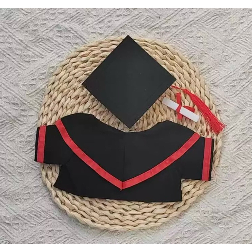 Graduation Gown / Doll Graduation Gown/ dolls/ Bubu Dull Jubah graduasi ...