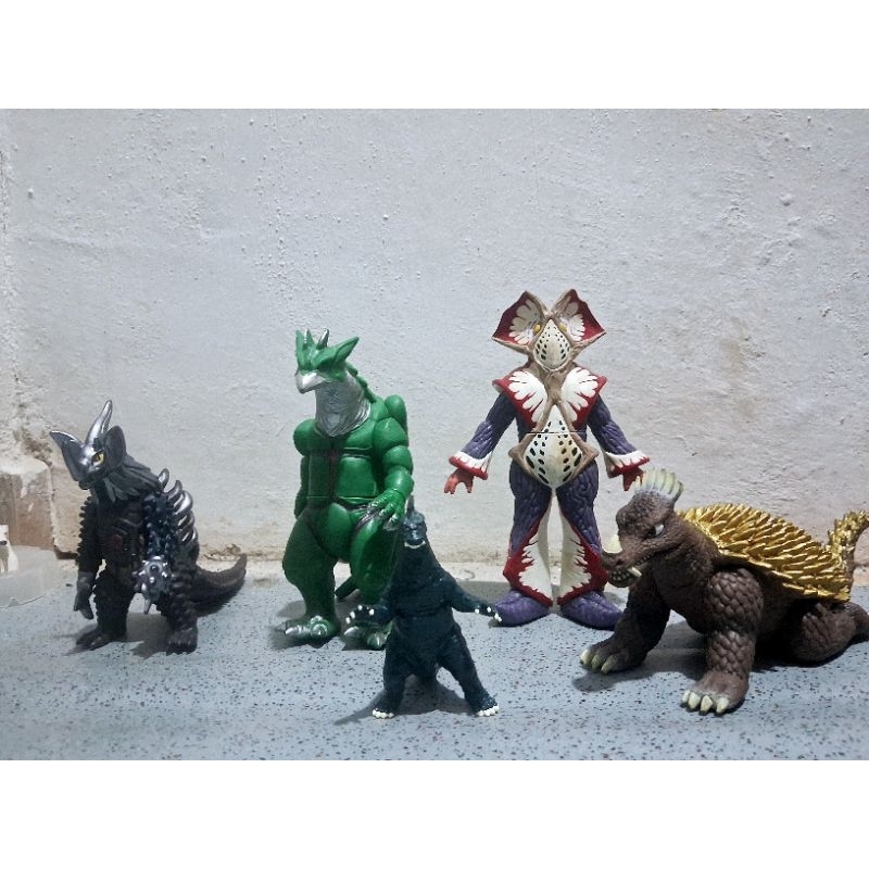 Bandai Ultraman kaiju series | Shopee Malaysia