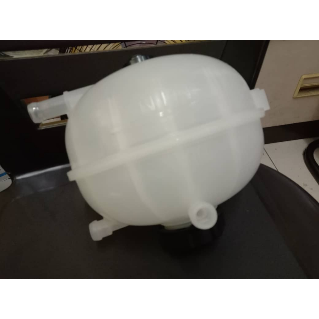 PROTON X70 SPARE TANK WITH CAP | Shopee Malaysia