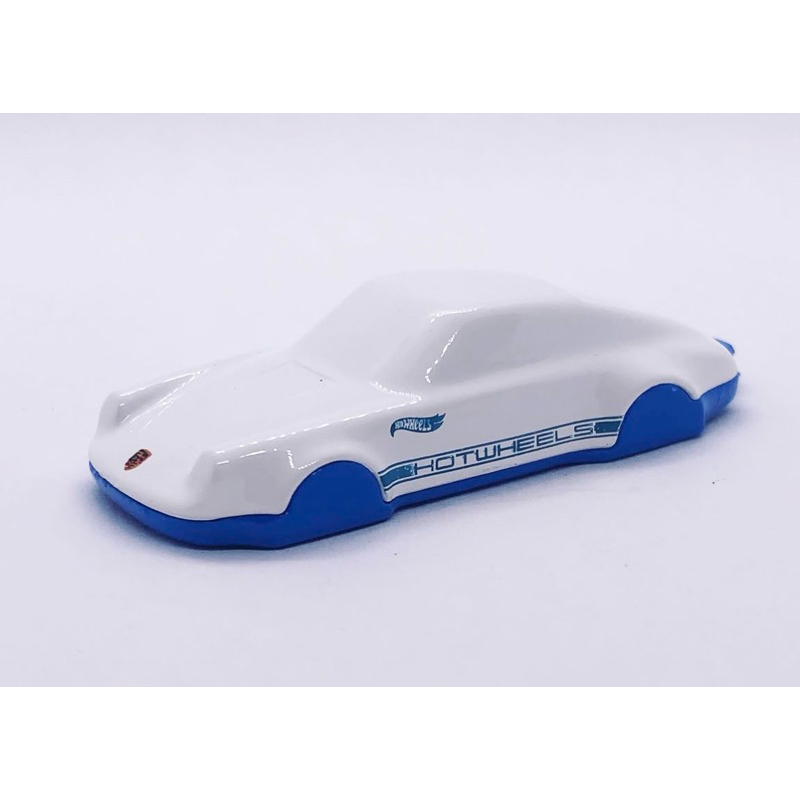 Hotwheels Case N/ Case P 2024 Porsche 911 Carrera Keychain Clip (White ...