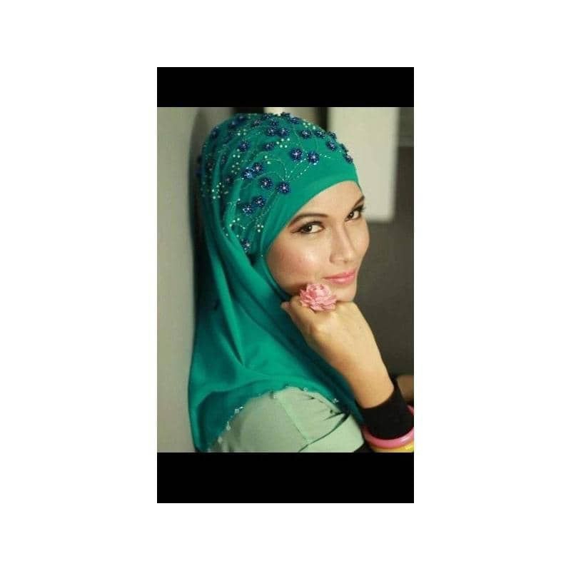 Shawl Manik Halfmoon (emerald green sahaja) | Shopee Malaysia