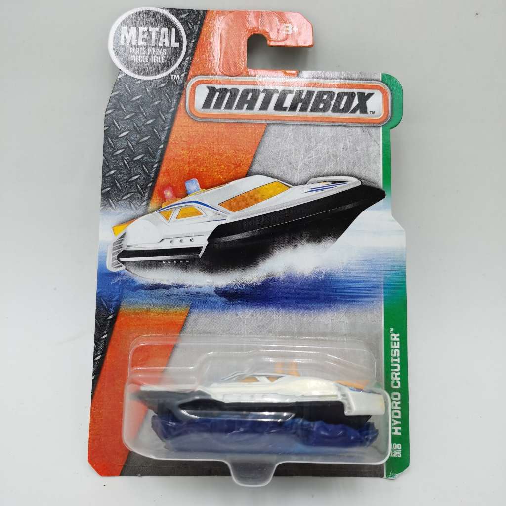 Kereta mainan diecast MATCHBOX Basic Car 1:64 Original Mattel Racing ...
