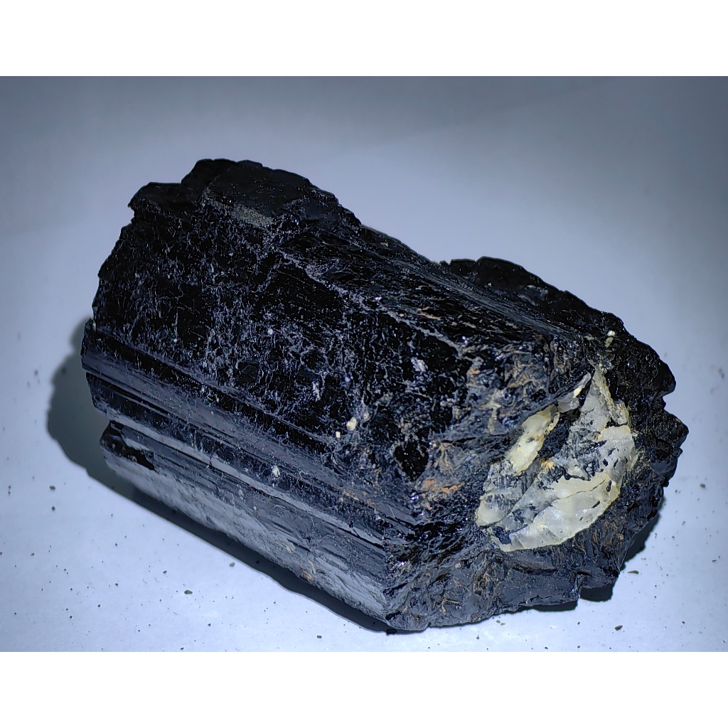 Kristal Semulajadi Batu Mentah Simbiosis Turmalin / Natural Raw Stone ...