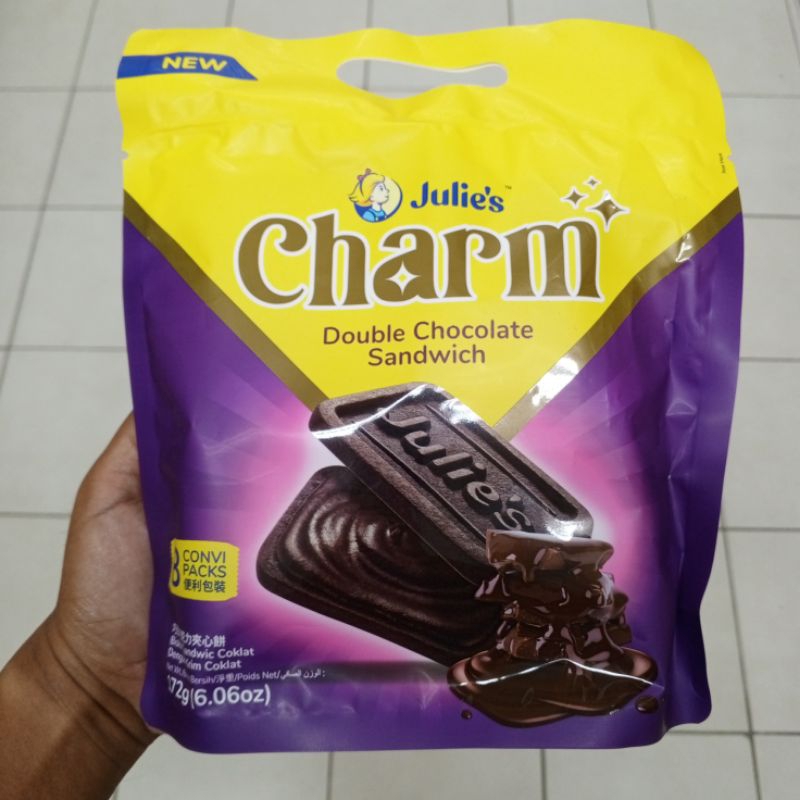 Julie's Charm Double Chocolate Sandwich Biskut Sandwic berperisa Coklat ...