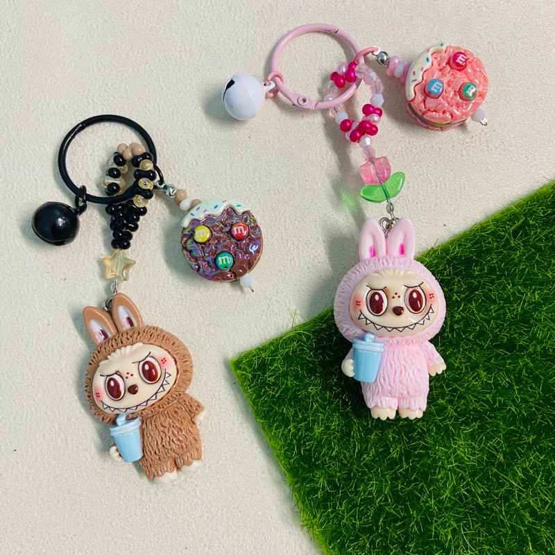 LABUBU BIG RESIN KEYCHAINS PENDANT | Shopee Malaysia