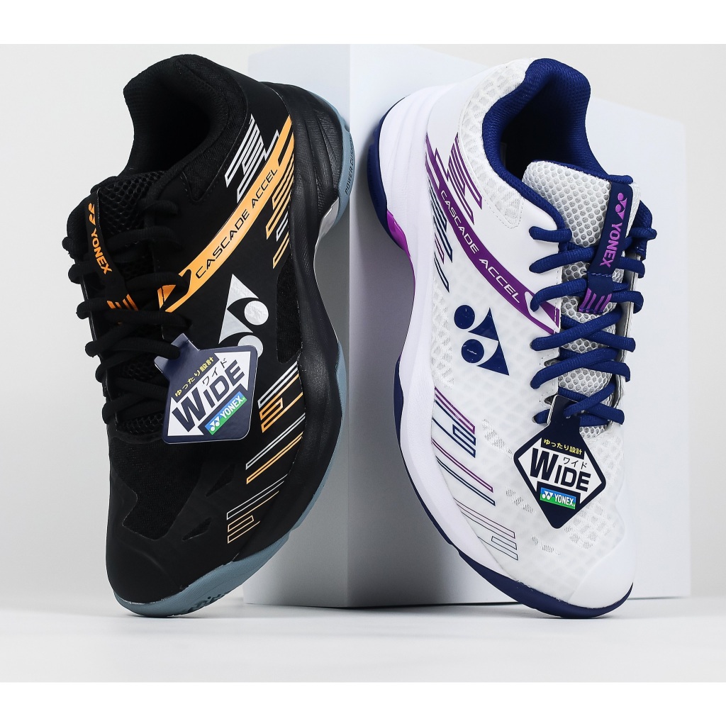 Yonex Cascade Accel Asics Netburner Ballistic FF Sky Elite FF Badminton ...