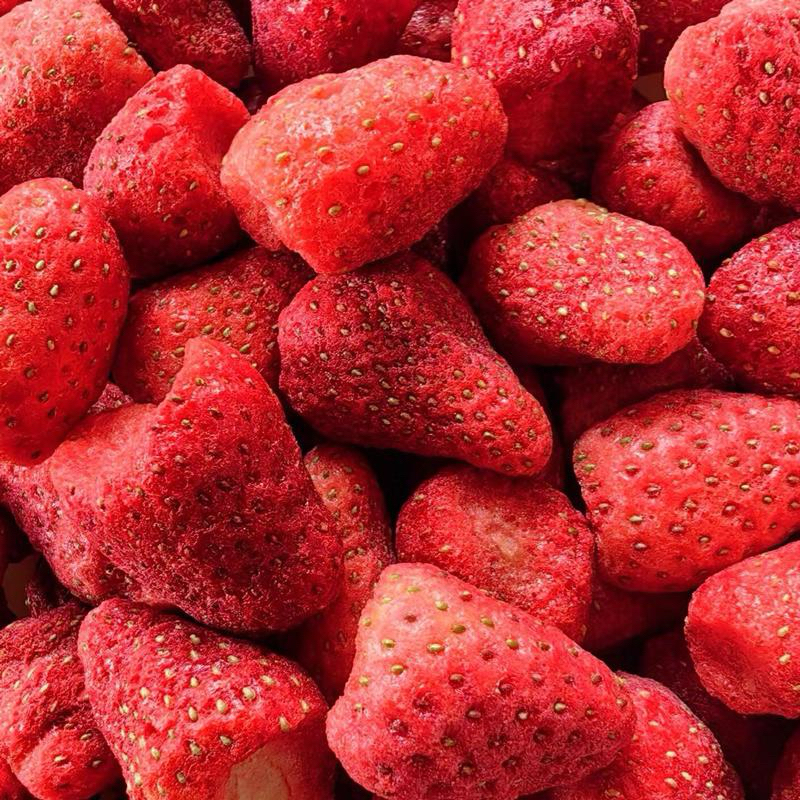 Buah Strawberry Kering Dried Strawberry Organic Dried strawberry crispy Strawberi Kering Organik ...