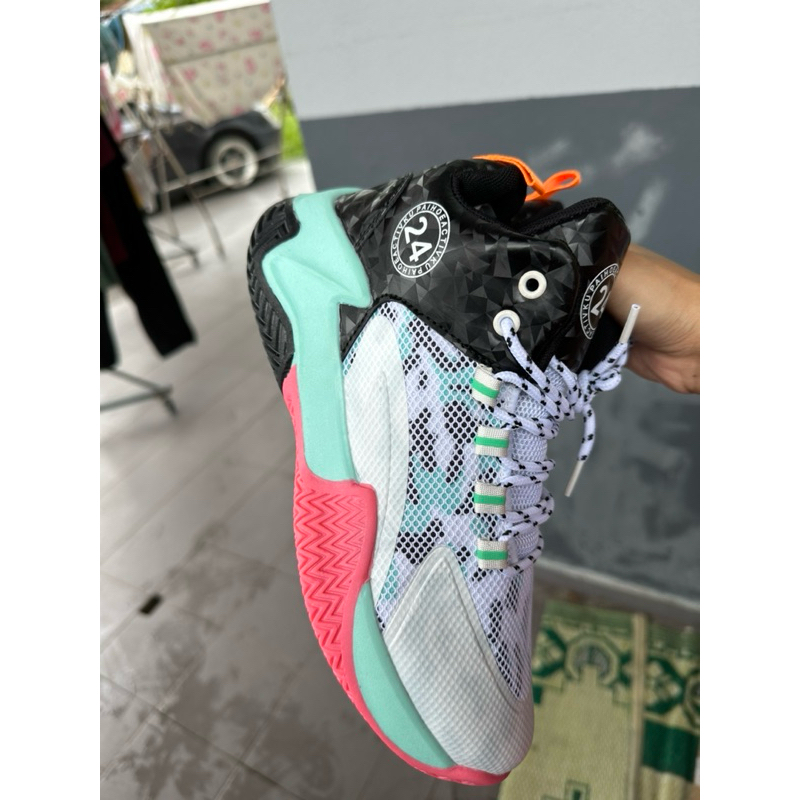 NEW KASUT JALAN JALAN CANTIK SIZE 39 | Shopee Malaysia