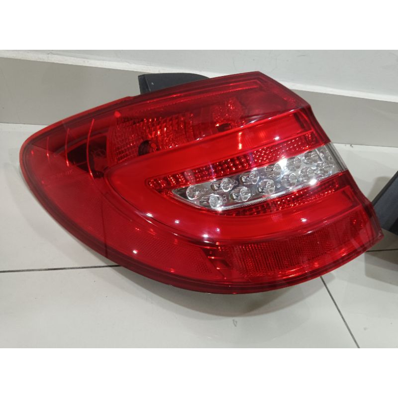 Mercedes w246 B180 tail lamp LED body left side original Germany ...