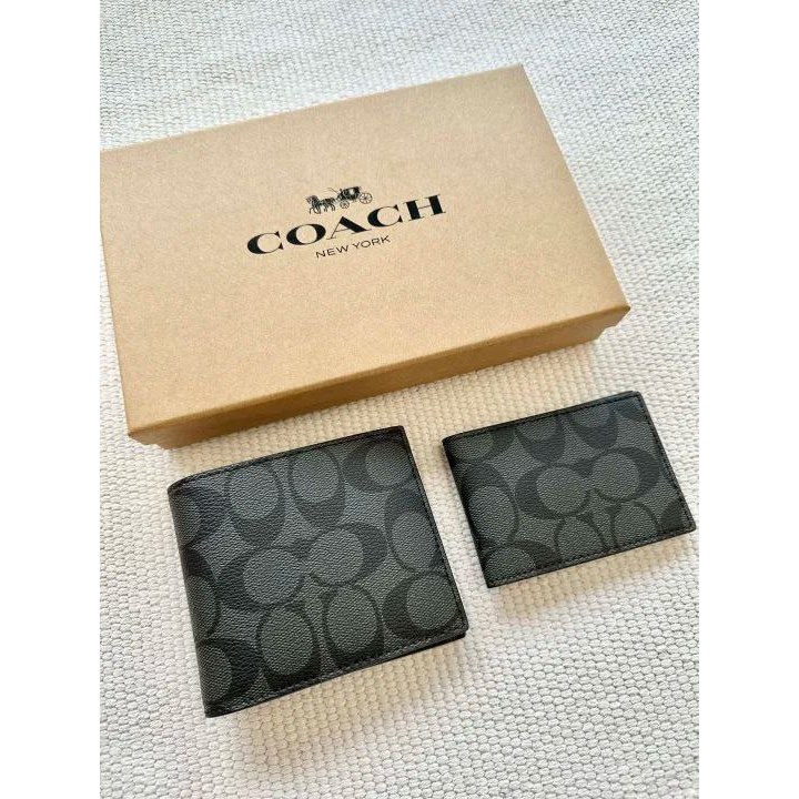 COACH BOXED 3-IN-1 WALLET GIFT SET IN SIGNATURE CANVAS | Shopee Malaysia