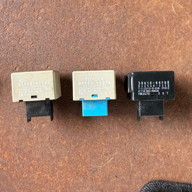 Toyota Daihatsu Denso Flasher Relay Used Japan | Shopee Malaysia