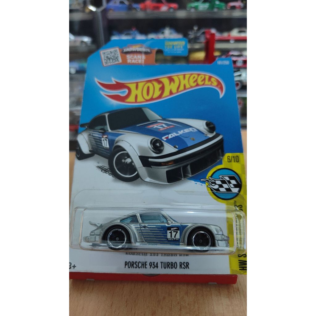 Hot Wheels Porsche 934 Turbo RSR – 1:64 Scale Diecast Model (New in Box ...