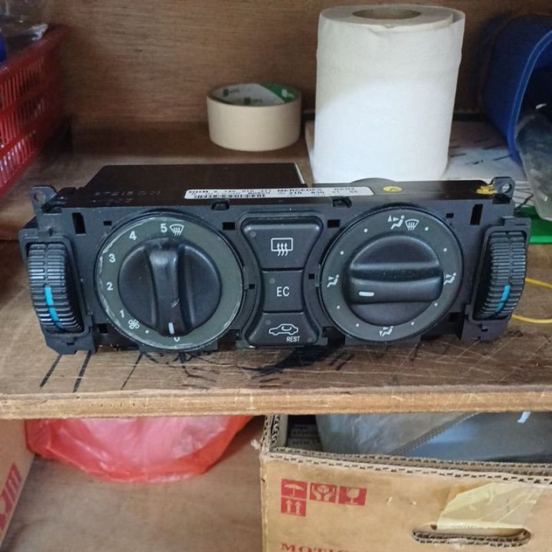 Mercedes W202 C-class AirCond switch Manual (Used) part:2108303185 ...