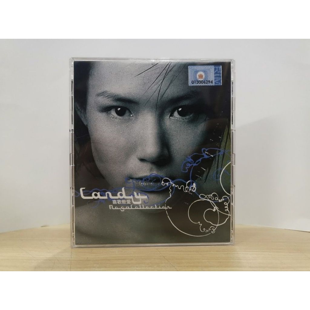 (CD) 盧巧音 Candy Lo 喜歡戀愛 | Shopee Malaysia