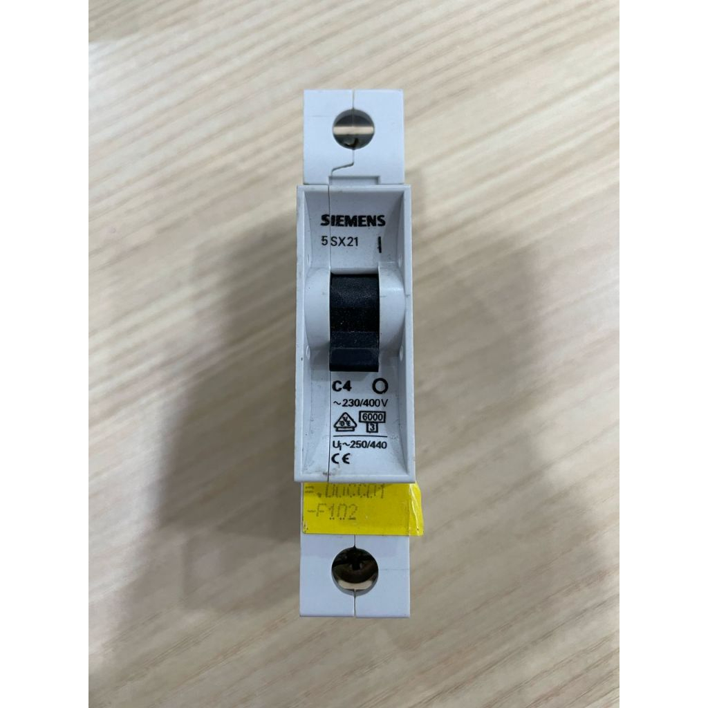 SIEMENS MINIATURE CIRCUIT-BREAKER MCB 5SX21 C4 (USED) | Shopee Malaysia