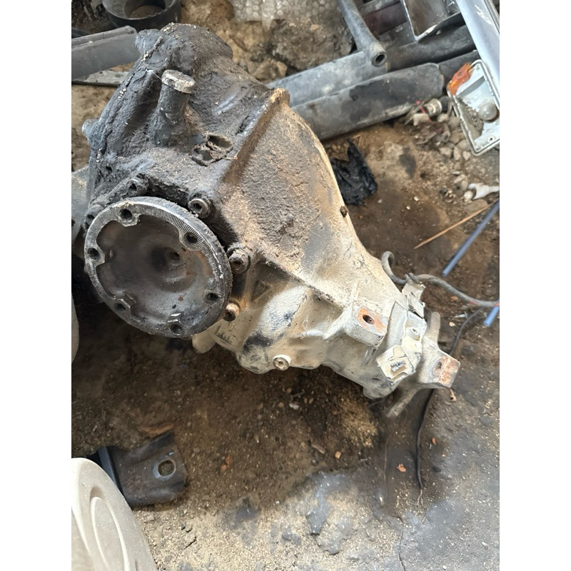 Mercedes W124 E280 E260 Rear Axle Gearbox Used Original Differential ...