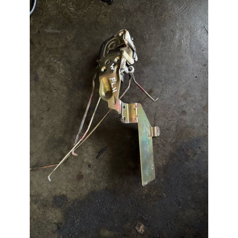 Proton Wira Door Lock Latch Used Original 1PC | Shopee Malaysia