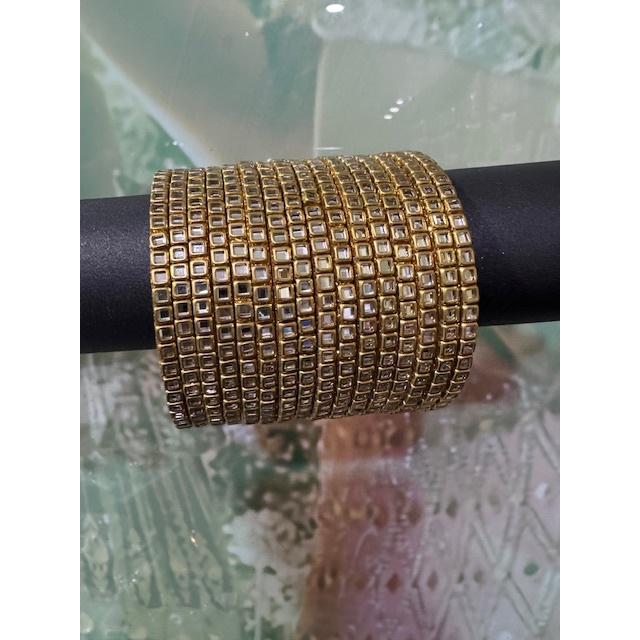 GOLD MATEL BANGLE WITH MEDIUM SQUARE MIRROR | Shopee Malaysia