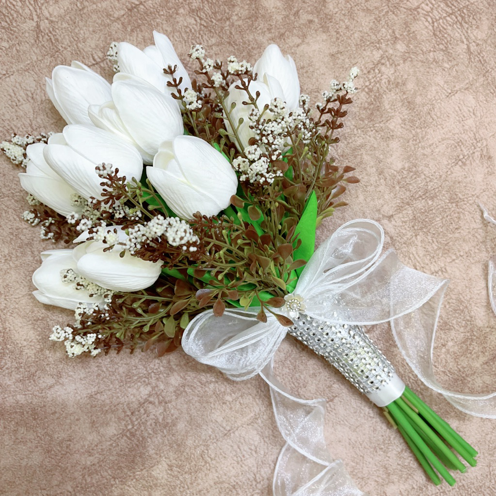 Bunga Tangan Pengantin Tulips& Pelbagai /Wedding Bouquet Bridal Bouquet ...