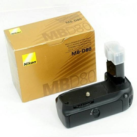 NIKON MB-D80 Battery Grip For DSLR D80&D90 | Shopee Malaysia