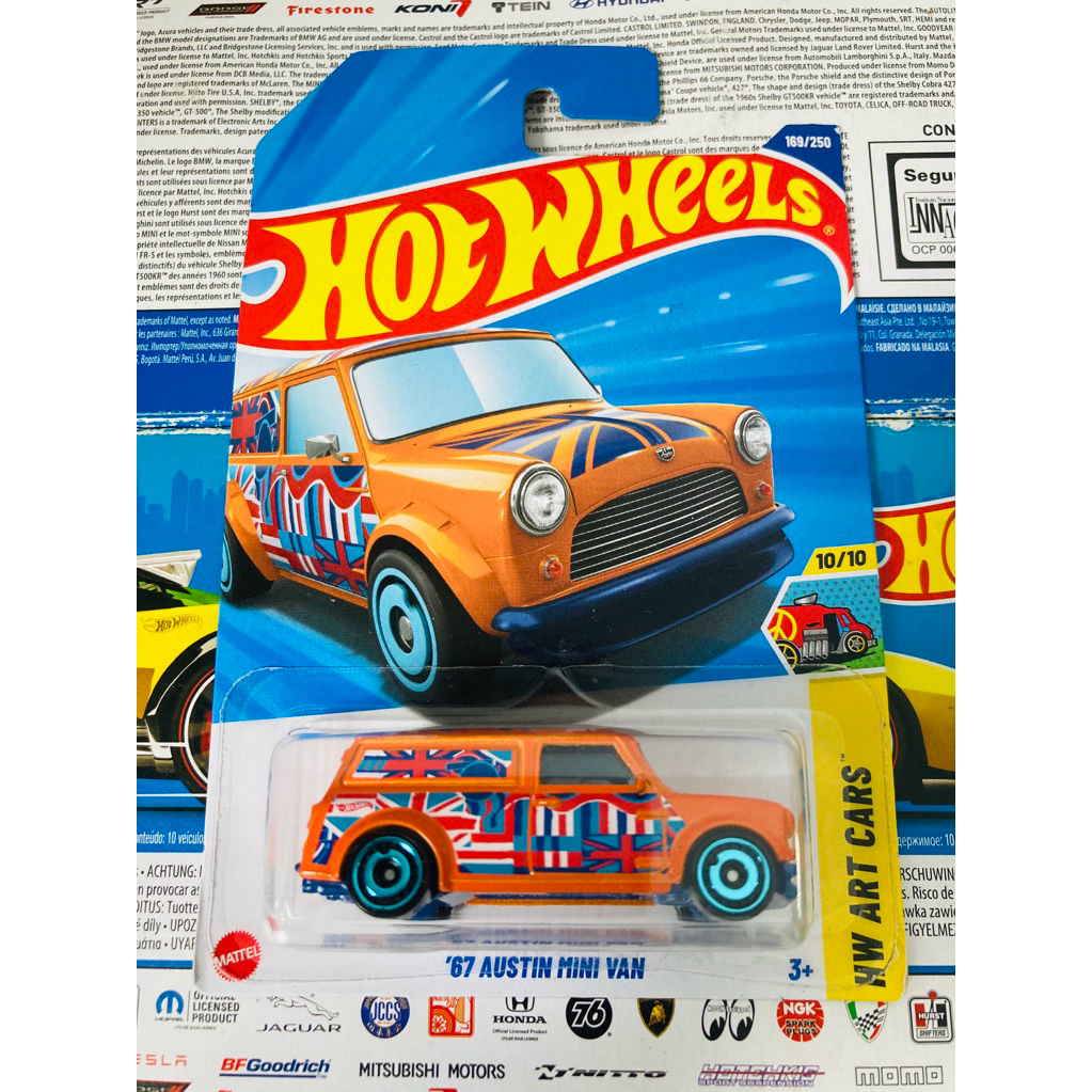 Hot Wheels 67 Austin Mini Van Minivan Morris Mini Cooper Classic ...