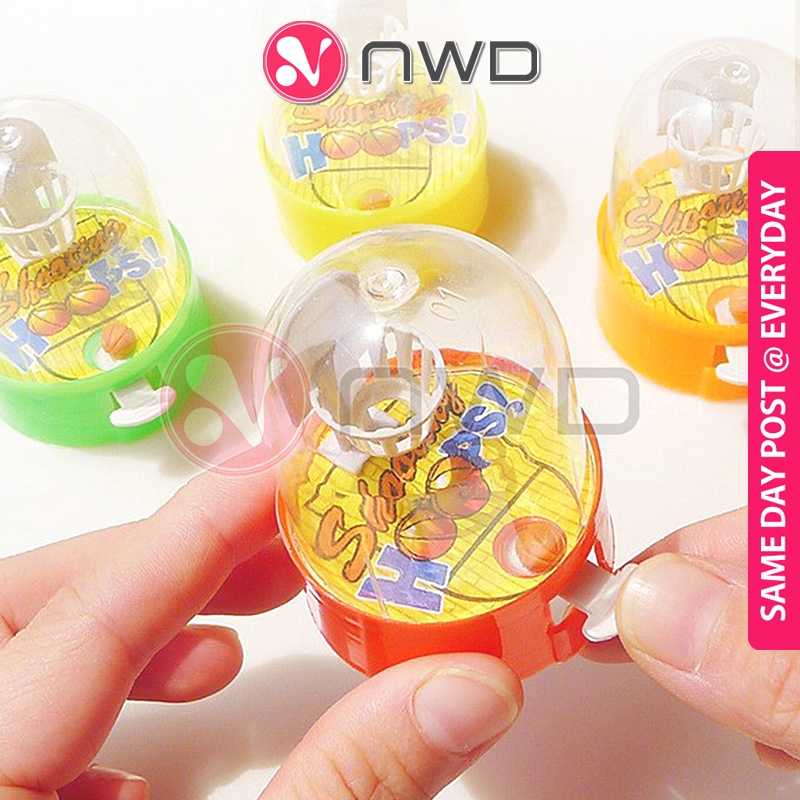 𝗣𝗢𝗖𝗞𝗘𝗧 𝗦𝗜𝗭𝗘 》Mini Finger Basketball Shooting Toys Palm Pinball Machine ...