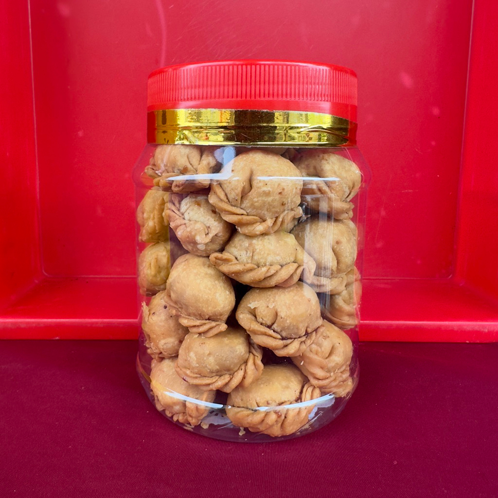 Klang Food Centre Peanut Puff | Mini Kok Chai | Biskut Kacang Tanah ...