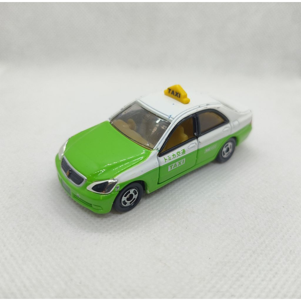 tomica toyota crown (taxi) | Shopee Malaysia
