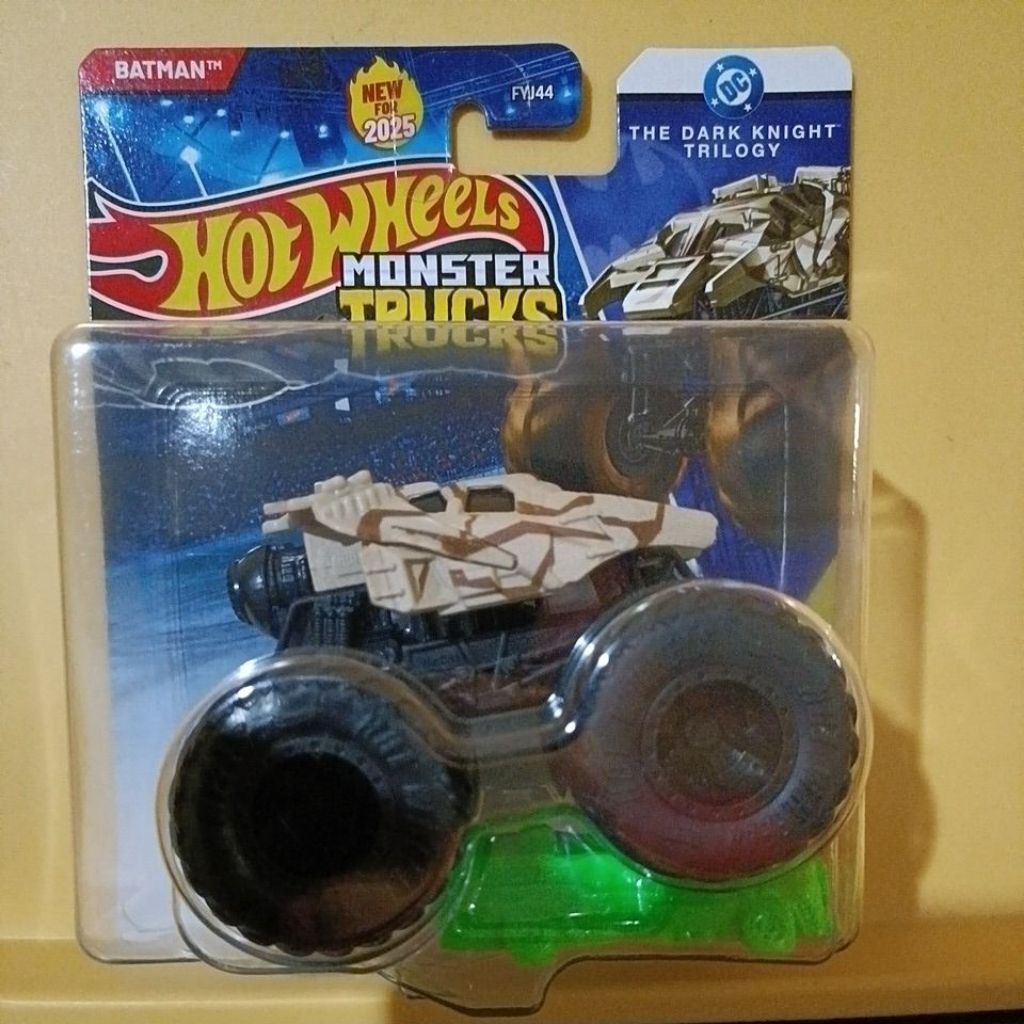 Kereta Mainan Hot Wheels Monster Trucks Batman (Kad Rosak) | Shopee ...