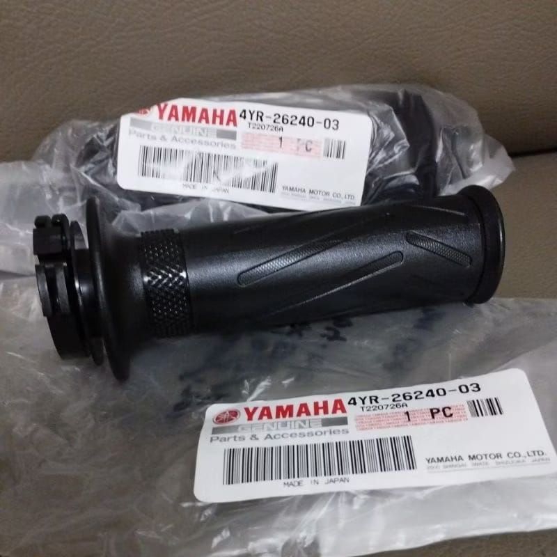Yamaha MT09 V1 V2 / XJ6 Throttle grip RH / throttle housing handle grip ...