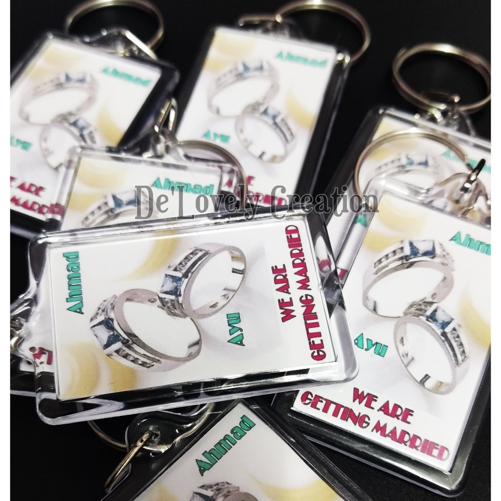 Customize Arcylic Keychain Cenderahti Menarik Kenduri Kahwin Tunang ...