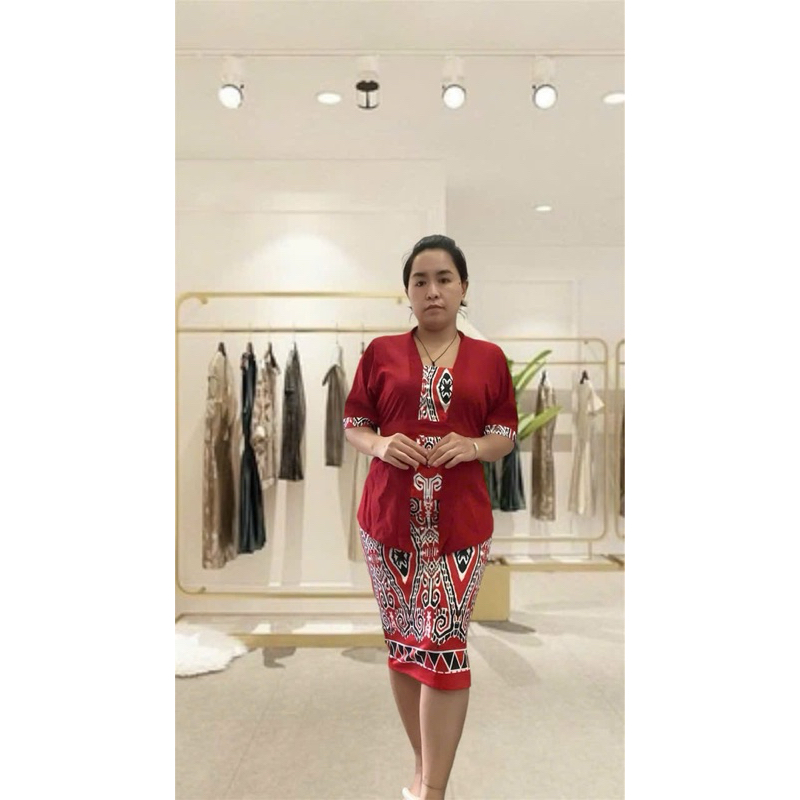 SET BLOUSE AND SKIRT SCUBA SPANDEK CORAK PUA KUMBU FIT TO SIZE 37-80kg ...