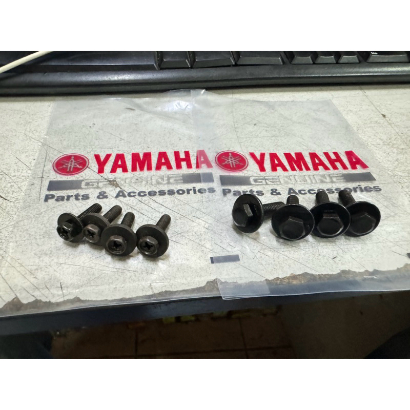 clutch boss hyper clutch Bolt Skrew screw skru SRL110 lagenda Y110 Y100 ...