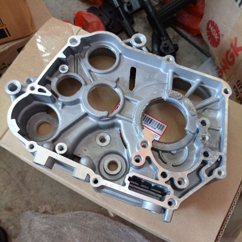EX5 CLASS CRANKCASE R/H HONDA | Shopee Malaysia