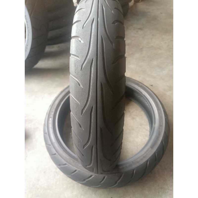 tayar singapore saiz 110/70/17 brand Dunlop tahun 22 | Shopee Malaysia