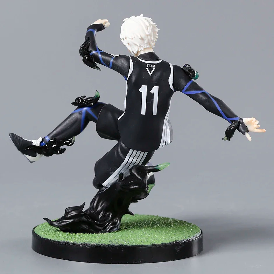 Blue Lock Yoichi Isagi Seishiro Nagi Ichiban Kuji Anime Figurine Model ...