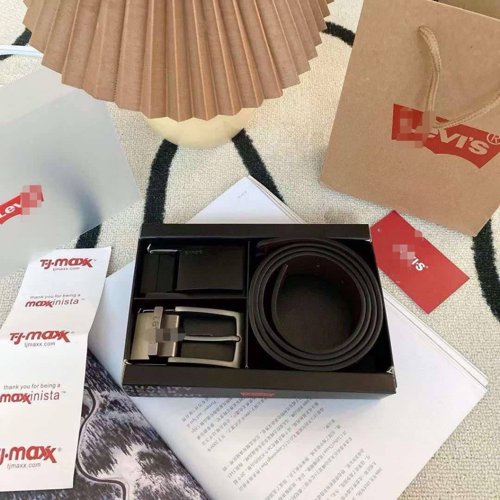 Belt Gift Box Set Men's Belt Gift box includes : 1 Belt + 2BucketHead ...