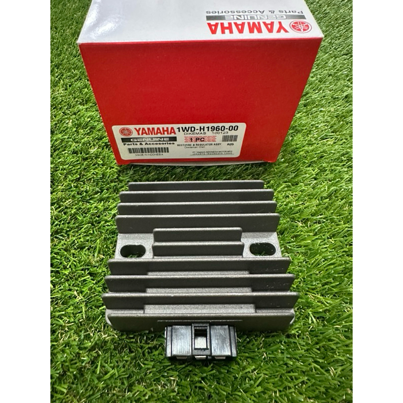 YAMAHA R25 YZF R250 V1 V2 MT25 MT250 FI R3 XJ6 1WD RECTIFIER REGULATOR ...