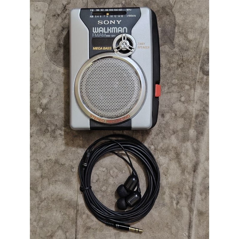 SONY WM-SR1 WALKMAN RADIO CASSETTE PLAYER ( 2ND ) CAN USE | Shopee Malaysia